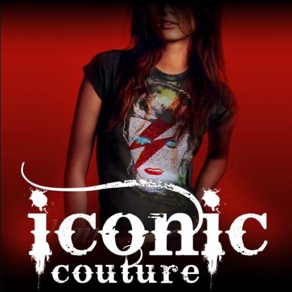 Iconic Couture | Tops | Iconic Couture Kiss Tshirt | Poshmark